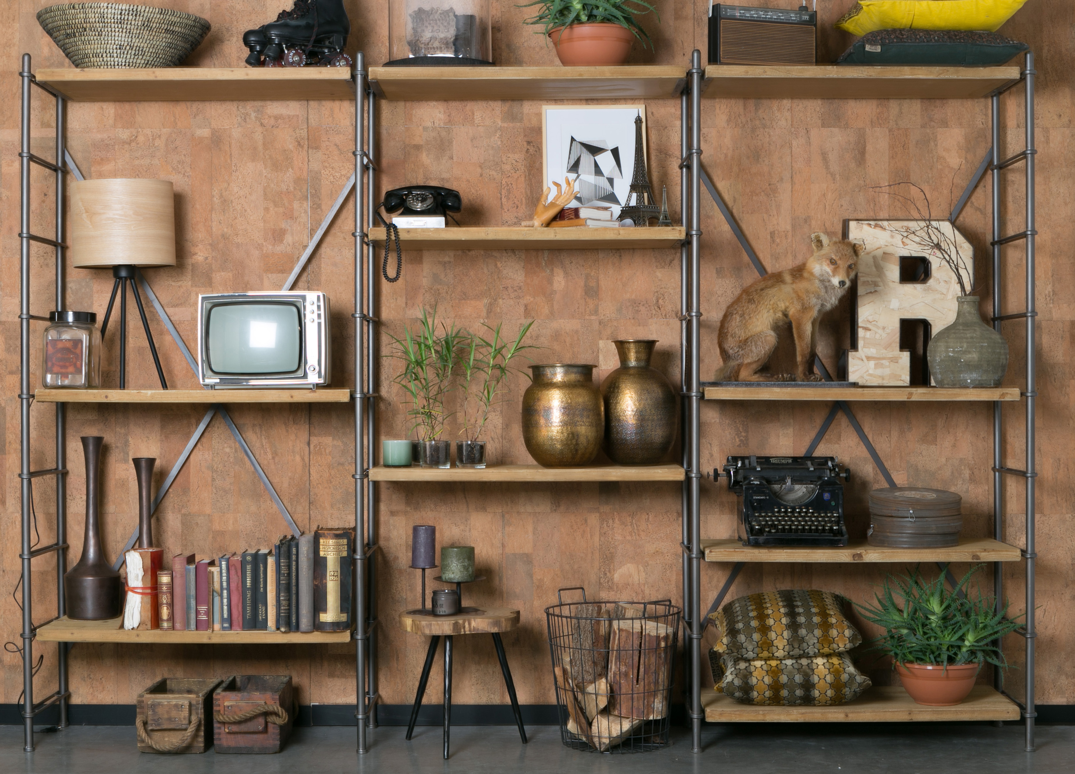 Dutchbone Kast Boekenkast Iron Shelf WortelWoods dutchbone-kast-boekenkast-iron-shelf-wortelwoods